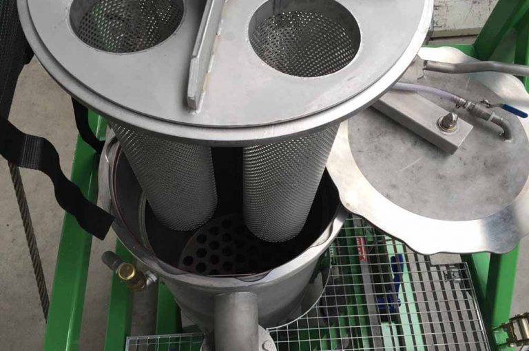 Dutch Filtration dual vessel filter unit: faster, safer, more ergonomic