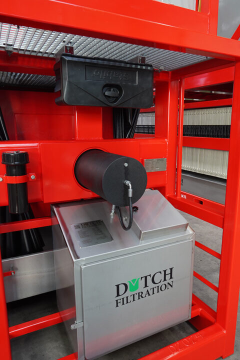 Stackable slurry skid • Dutch Filtration