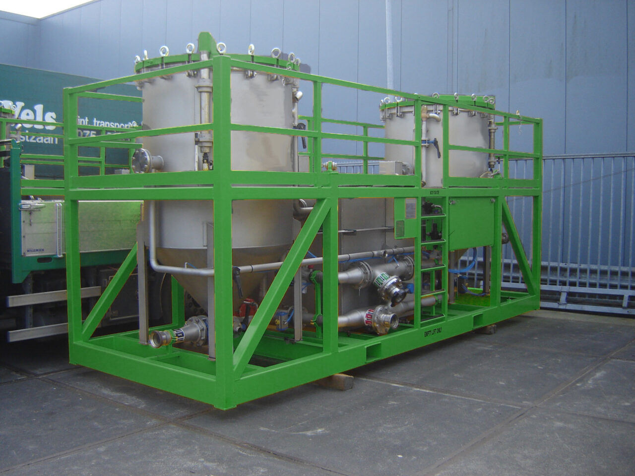Vertical Pressure Leaf Filter Unit • Dutch Filtration